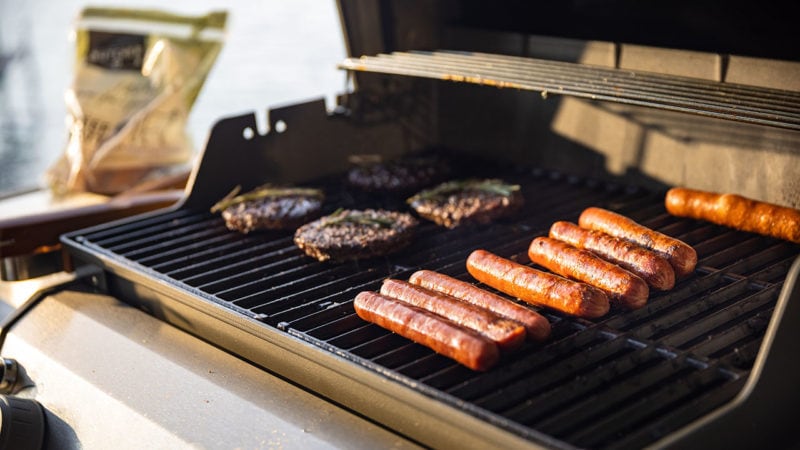 Guide to Hosting a Summer Cookout in 2021 - Just Cook